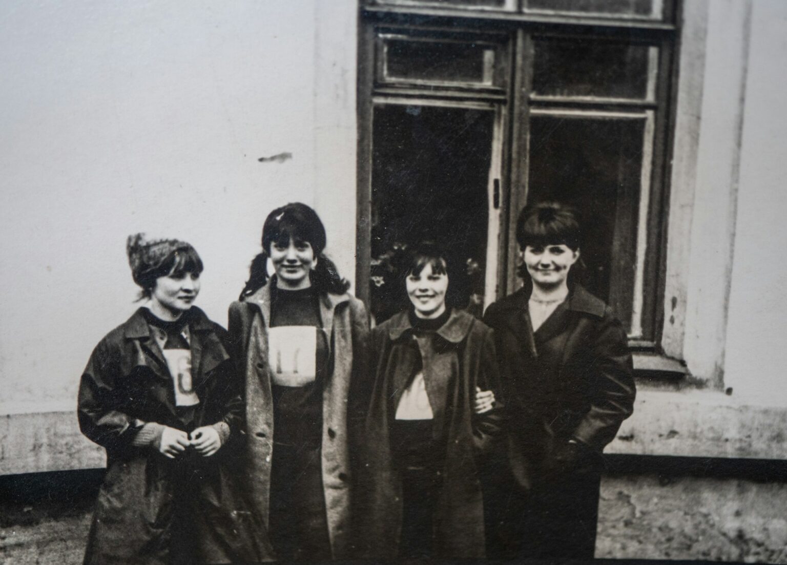 How To Identify Unnamed Women In Historical Records